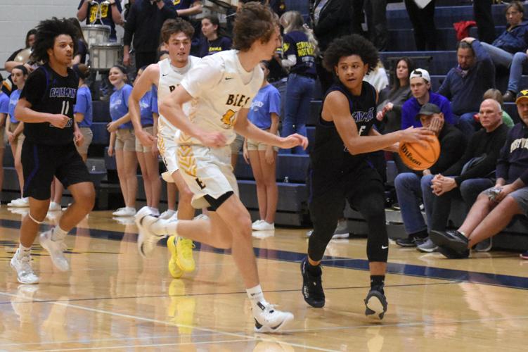 Fairmont Senior freezes East Fairmont in defensive East-West battle ...