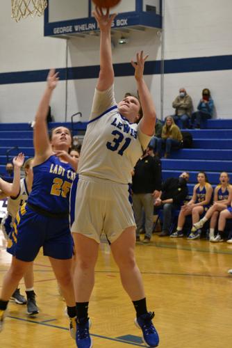 'Maids use big 4th quarter to down Bearcats, 48-37 | Weston Sports ...