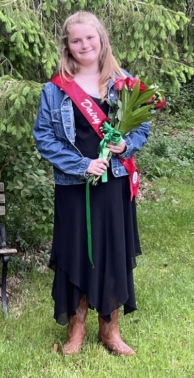 Hauser receives Dairy Miss sash | Garrett News | wvnews.com
