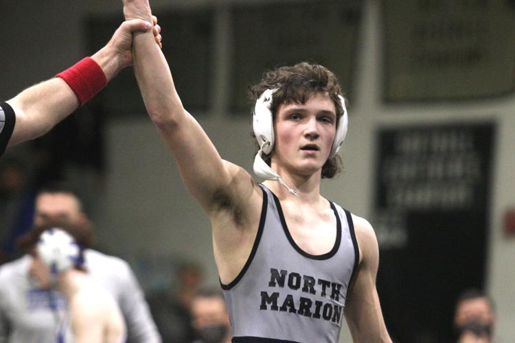 Fairmont Senior reigns supreme at Big 10 wrestling championships ...