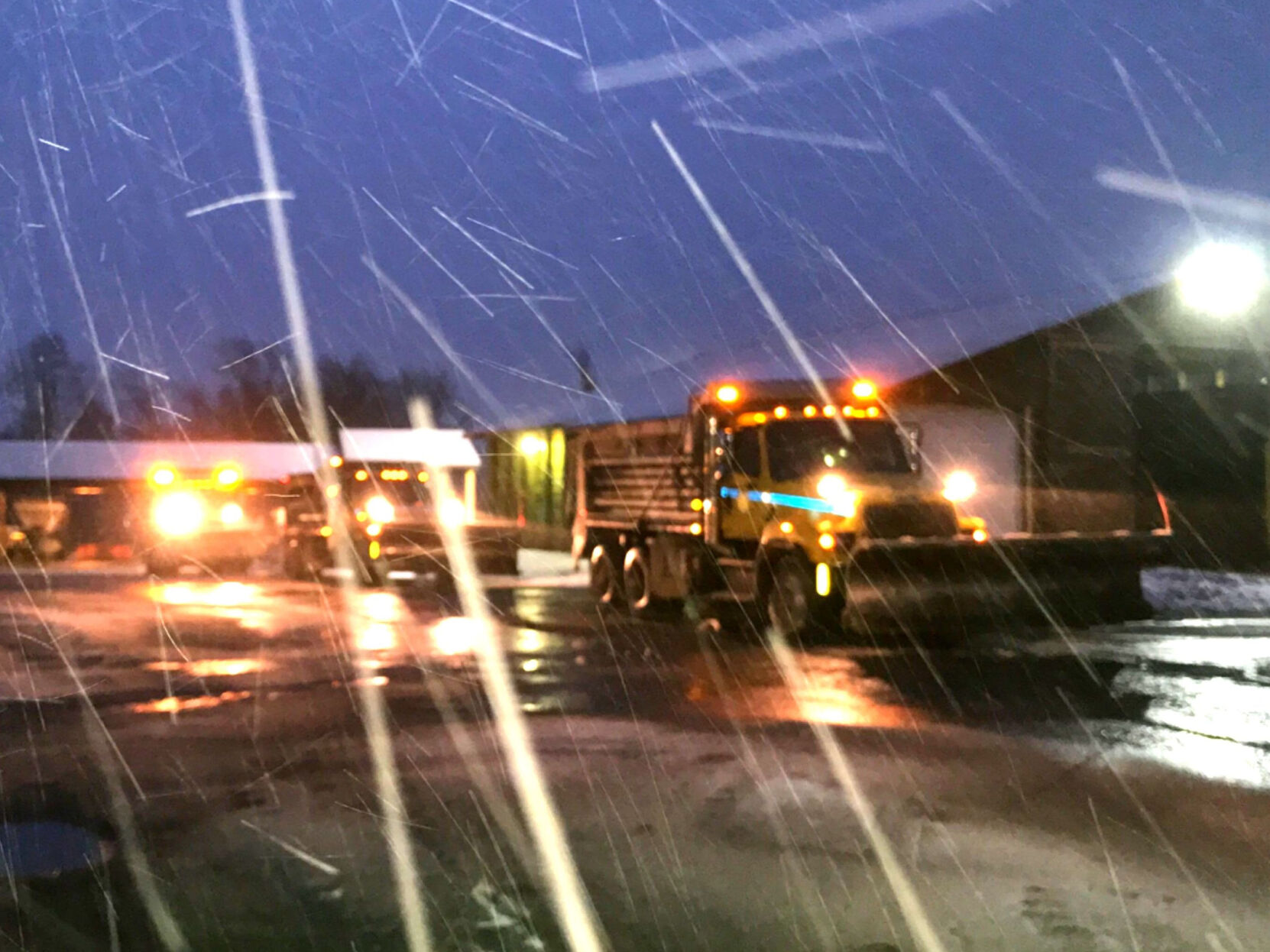 WVDOH to begin treating roads Monday night ahead of winter storm ...