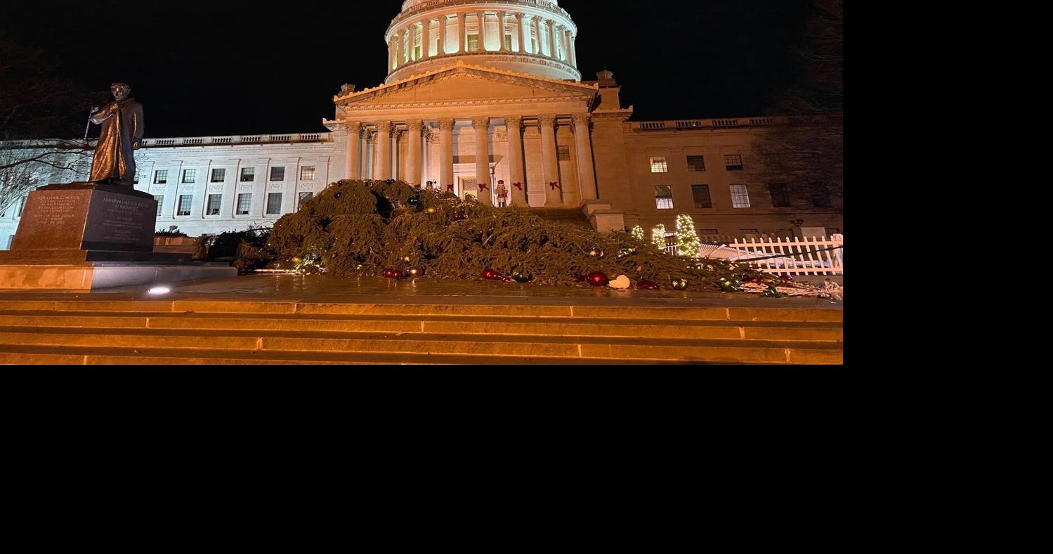 High Winds Topple Christmas Tree at West Virginia State Capitol | WV ...