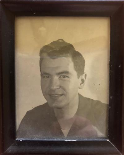 Gilbert Benedict Bush, direct descendant of Gallipolis founders, long ...