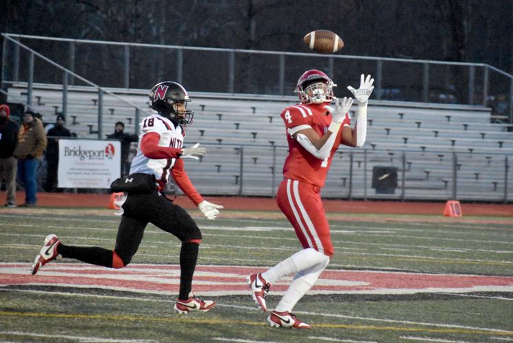 Bridgeport's Alex Moses, Donovan Williams sign with Glenville State ...