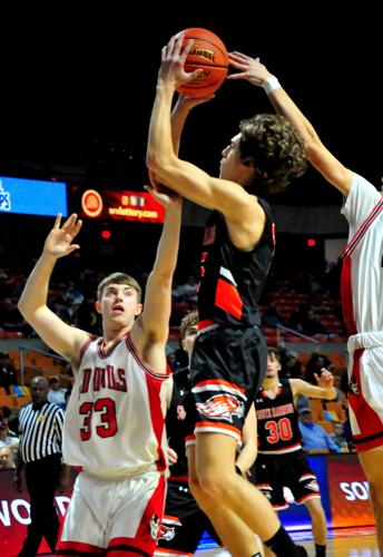Boulden shines in spotlight, scores 24 in losing effort | West Virginia ...