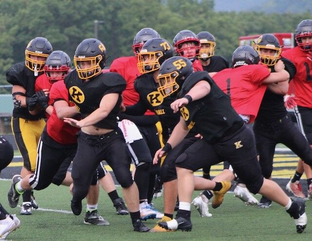 Keyser wrangles Petersburg in first football scrimmage | Mineral County ...