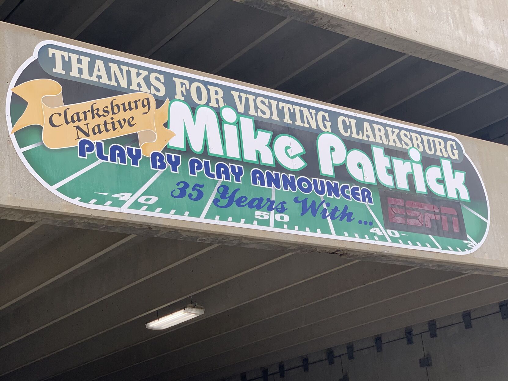 Clarksburg native, longtime ESPN broadcaster Mike Patrick dies at 80 ...