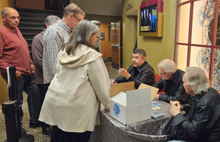 Gary Puckett and The Union Gap perform with The Vogues in Clarksburg ...