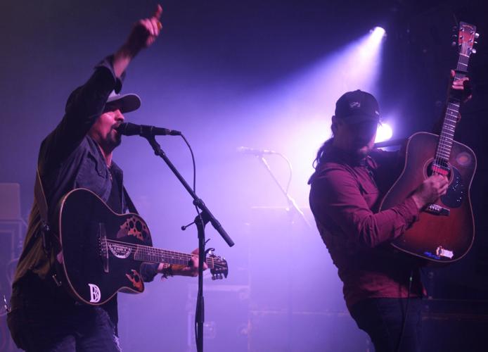 Clarksburg, West Virginia's Davisson Brothers sign new artist ...