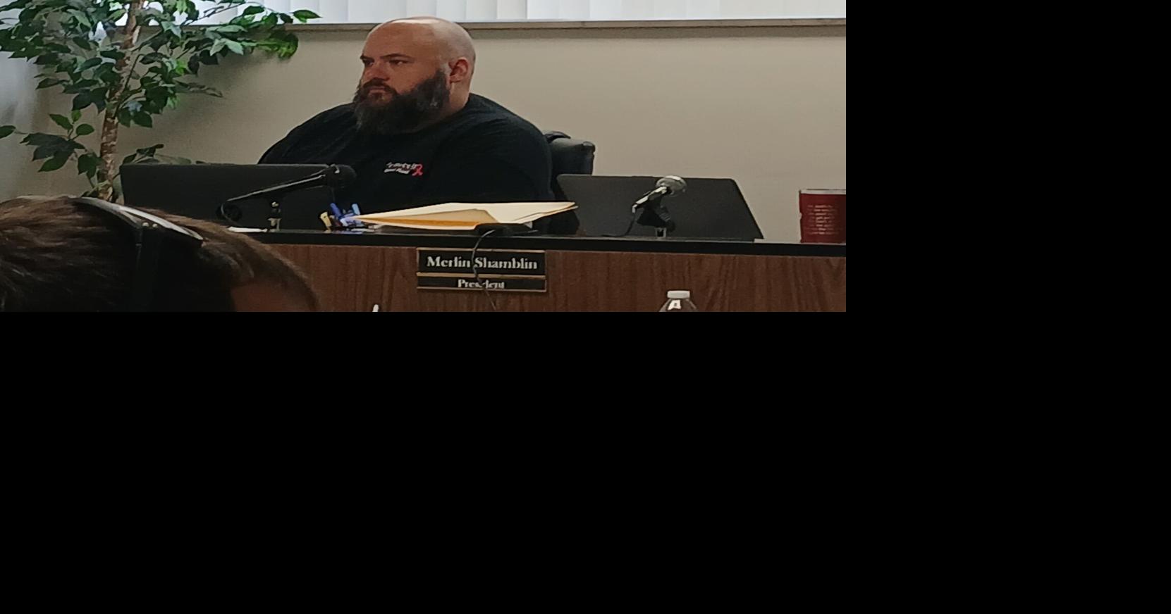 Roane County Commission debates zoning, approves sheriff's office ...