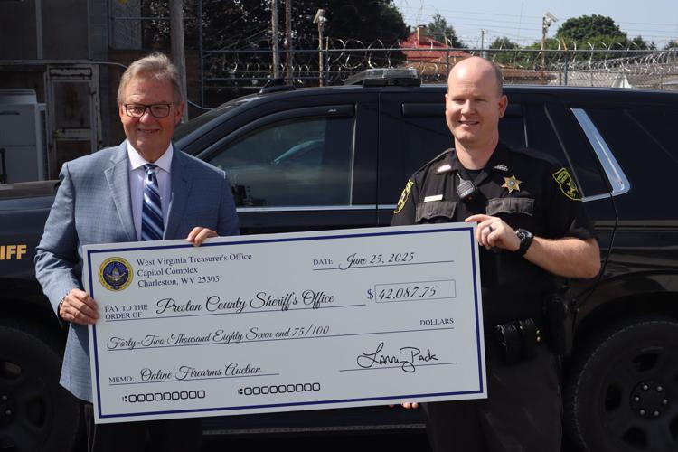 State Treasurer presents over $100K in Unclaimed Property Funds to ...