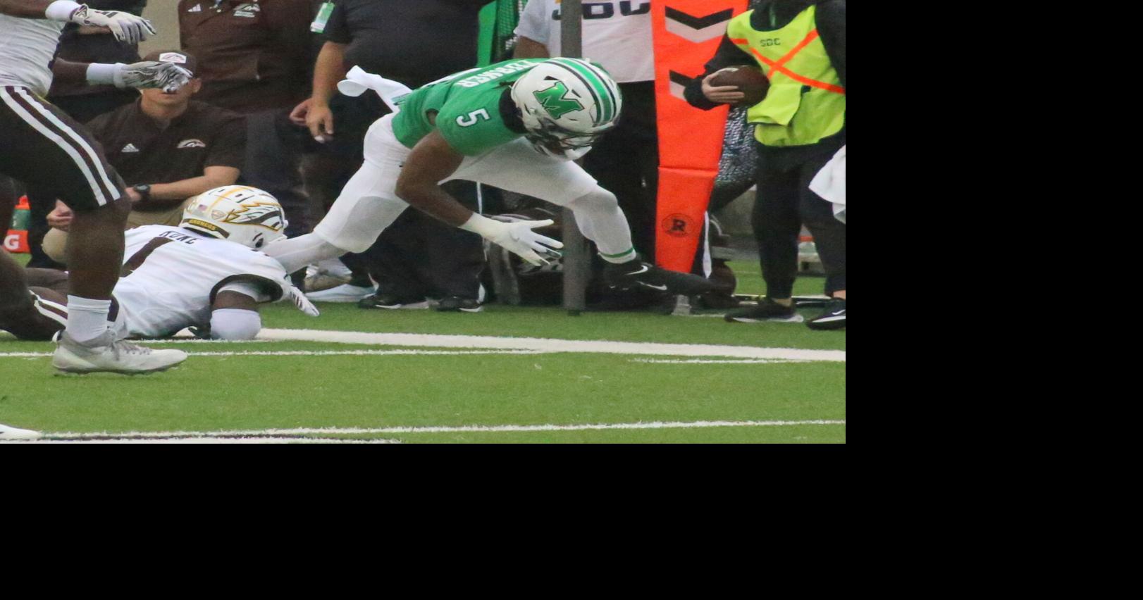 Herd holds on to take down Georgia Panthers, 35-20 | Sports for River ...