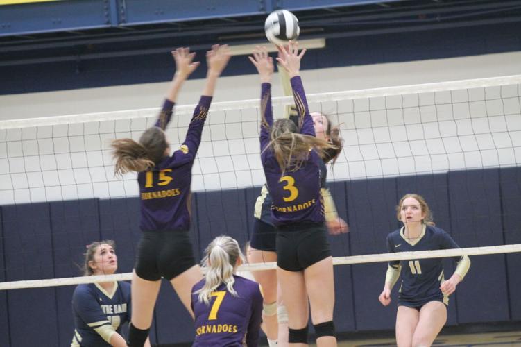Southern's volleyball season comes to and end in 3-1 playoff loss to ...