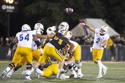 QB Chevan Cordeiro cooks Cowboys again | University of Wyoming ...