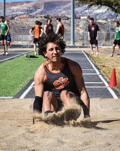 Strength in numbers powers Rock Springs over Lander in dual track meet ...