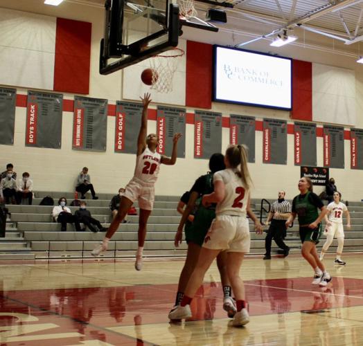 Outlaws girls basketball hosts Lander in home opener | | wyomingnews.com