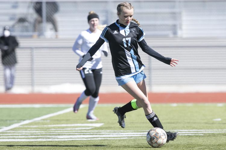 Cheyenne East v Scottsbluff girls soccer | Gallery | wyomingnews.com