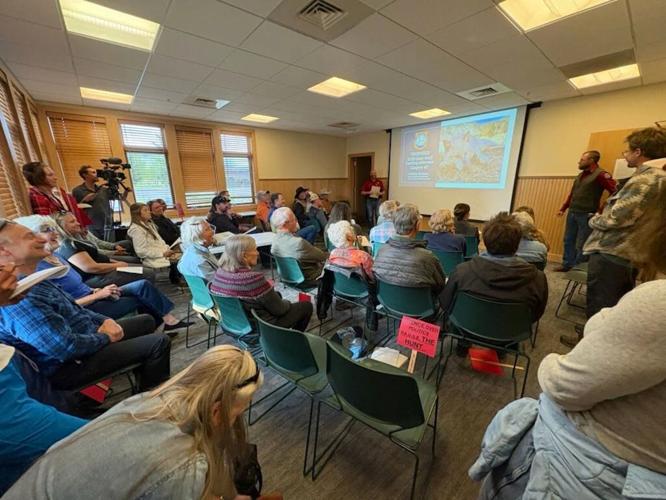 Jackson wolf hunting meeting sees high turnout, police presence, but ...