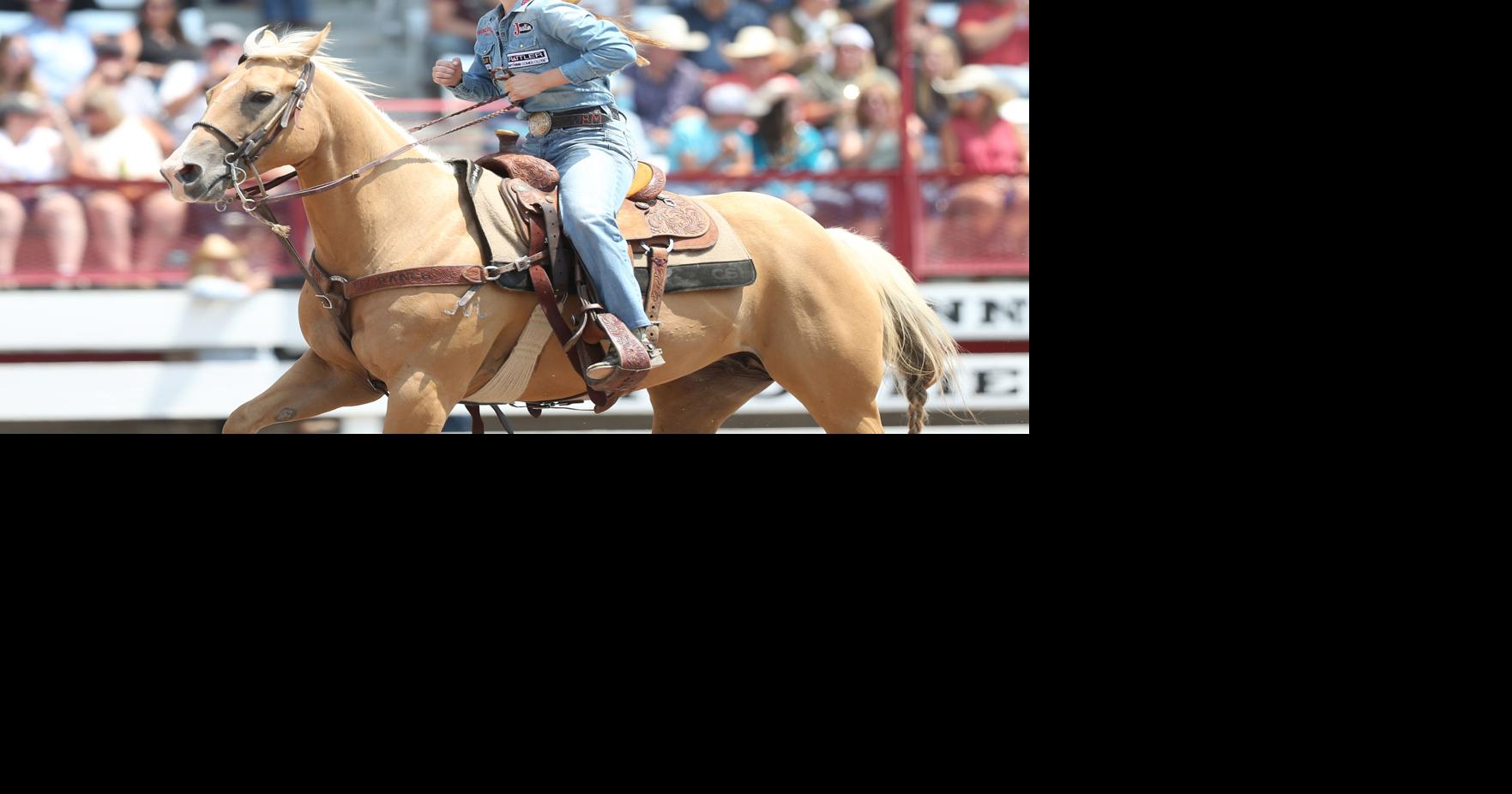 Josey Murphy sets breakaway roping record | Rodeo | wyomingnews.com