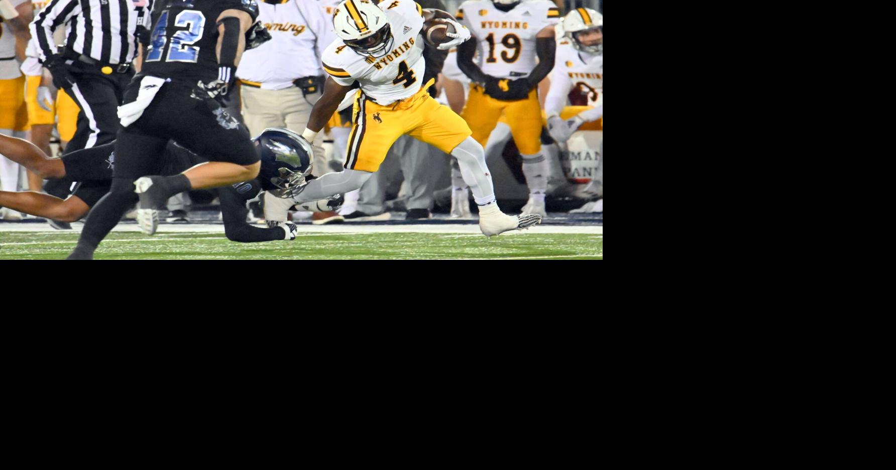 Wyoming RB Harrison Waylee to miss time with knee injury | University of Wyoming | wyomingnews.com