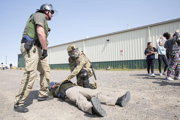Vigilant Guard 23-3 mock riot exercise | Gallery | wyomingnews.com