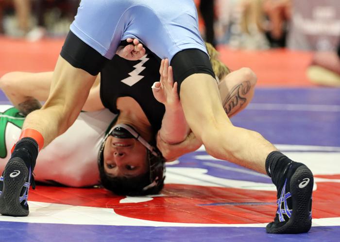 Early loss set tone for East senior Sammy Sanchez's state title run ...