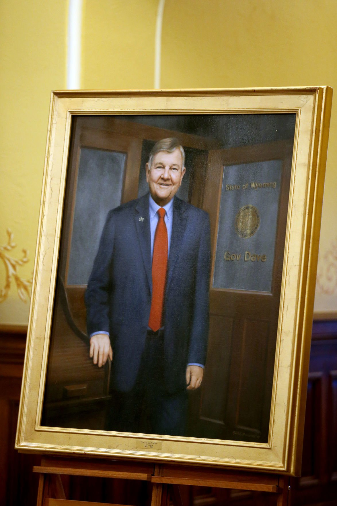 Former Gov. Dave Freudenthal has official portrait unveiled | Gallery ...