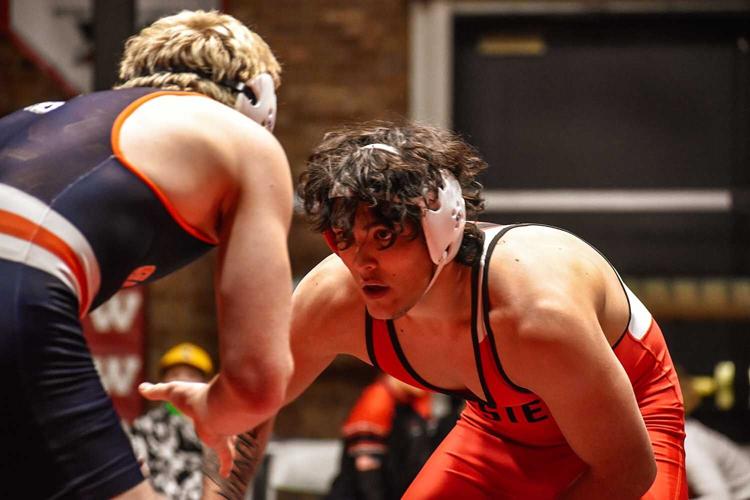 Defending their title: Mustangs head to Iowa in pursuit of second ...