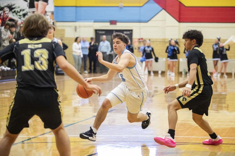 Cheyenne East v Cheyenne South boys basketball | Gallery | wyomingnews.com
