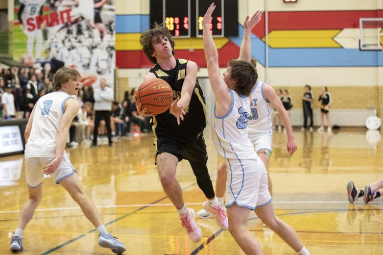 Cheyenne East v Cheyenne South boys basketball | Gallery | wyomingnews.com