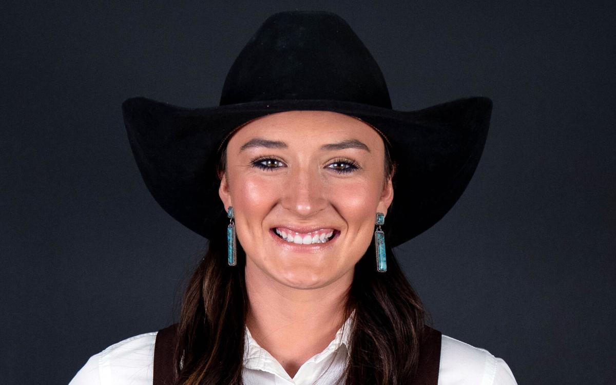UW’s Mousel stuns with 5.7 in CNFR goat tying Wednesday | University of ...