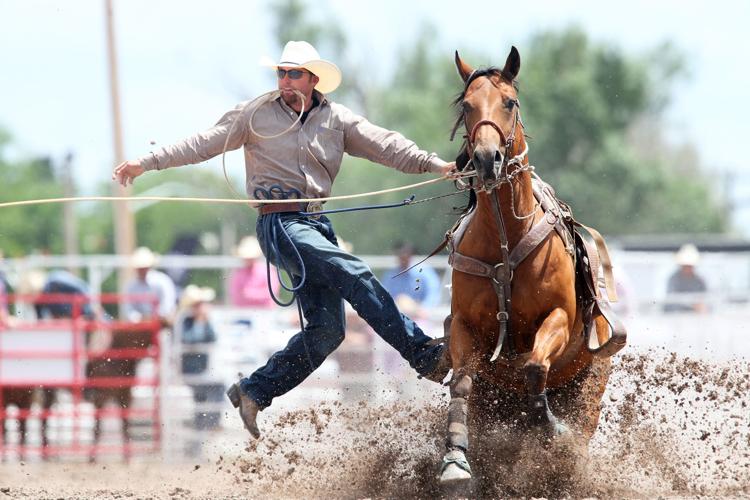 Kody Lamb tells stories through his music | Rodeo | wyomingnews.com