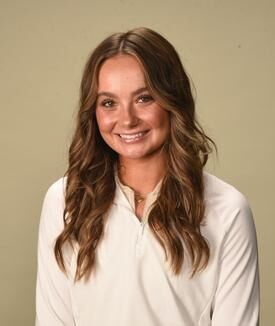 Kyla Wilde Tied for 12th After Opening Round of Pat Bradley ...
