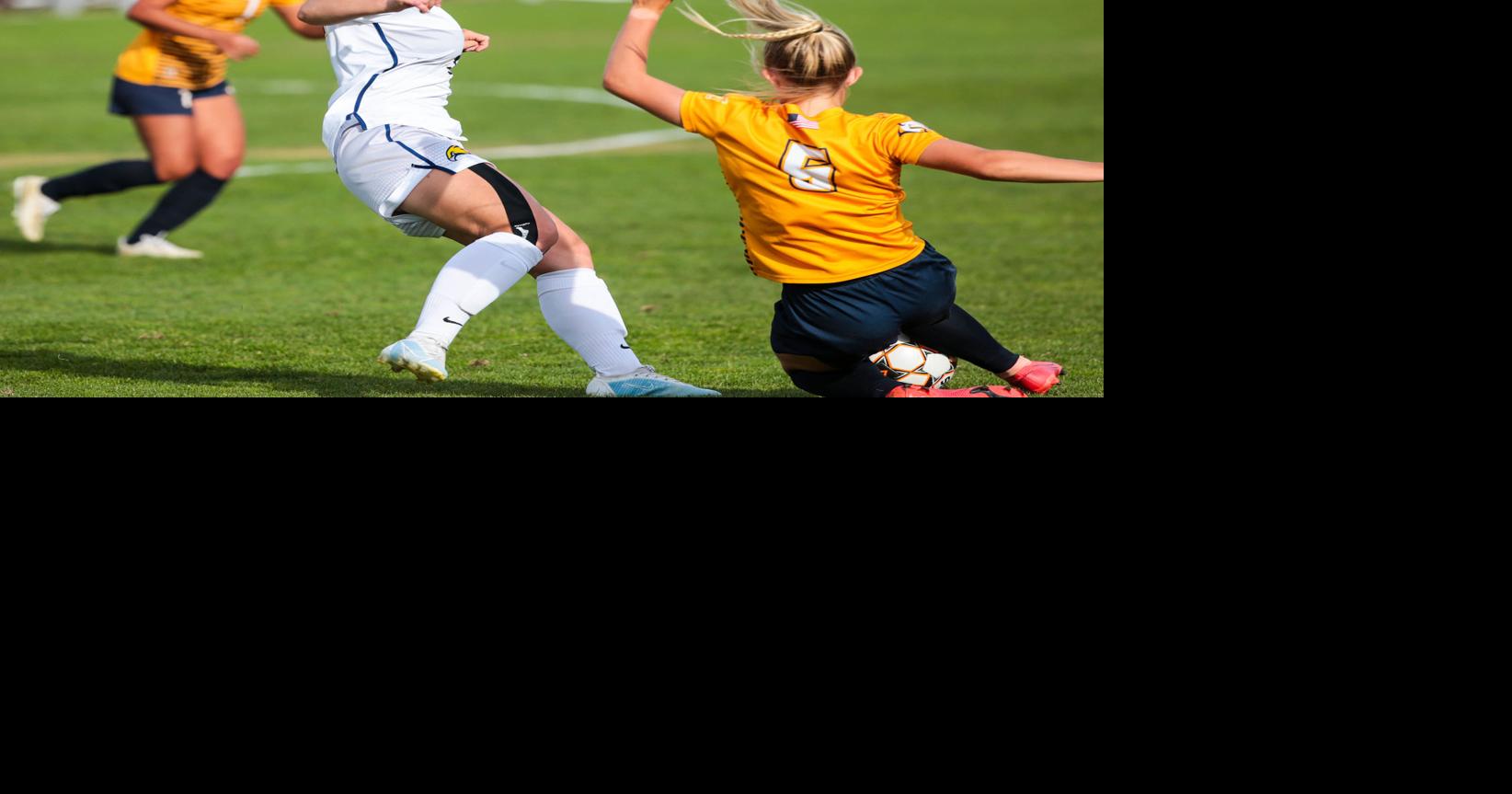 Second half goals lift Eagles to win | LCCC | wyomingnews.com