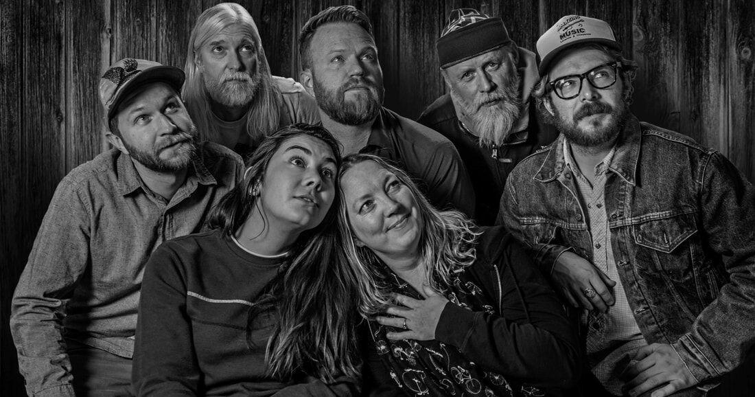 'Symphony Underground' pairs CSO with Laramie folk band | Features ...