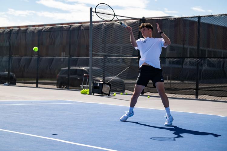 East junior Colin Crecelius eager to build off strong sophomore tennis ...