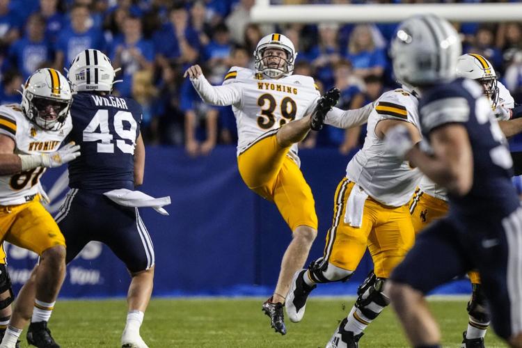 Clayton Stewart plays a vital role for Cowboys' special teams ...