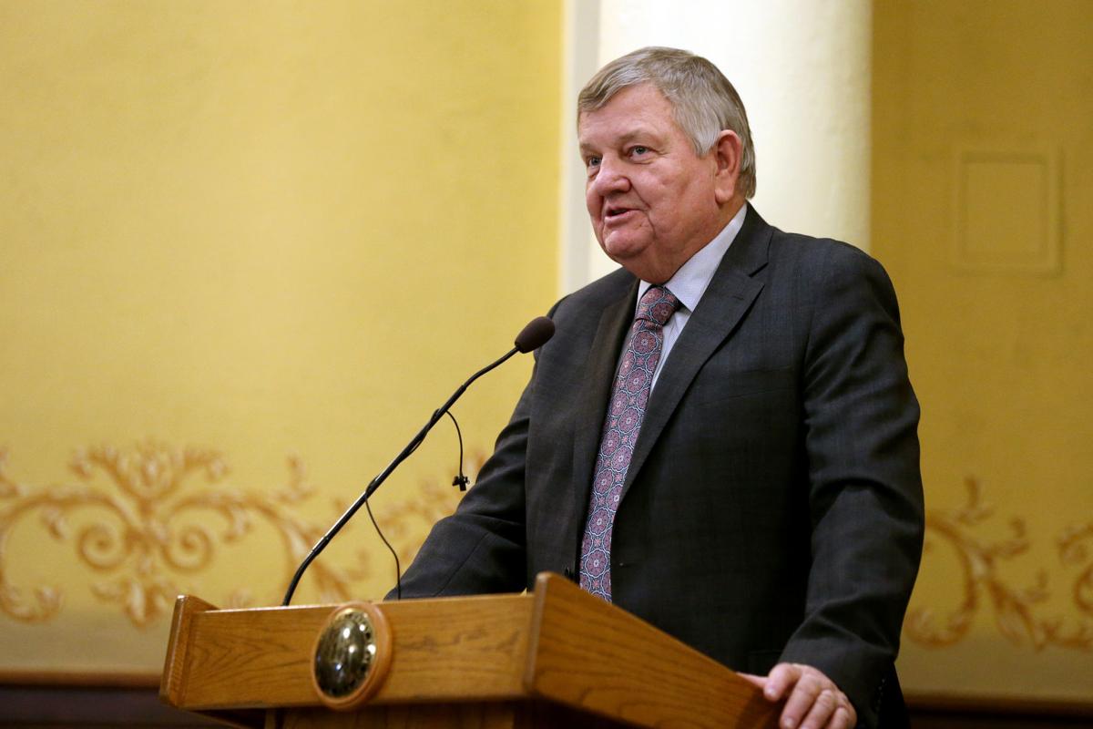 Officials celebrate Freudenthal’s career during portrait ceremony ...