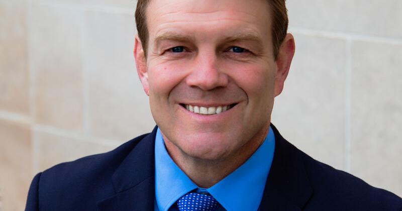 'He will never let you down!': Trump endorses candidate for SD 6 Darin ...