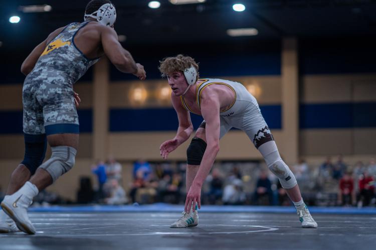 university of wyoming wrestling singlet