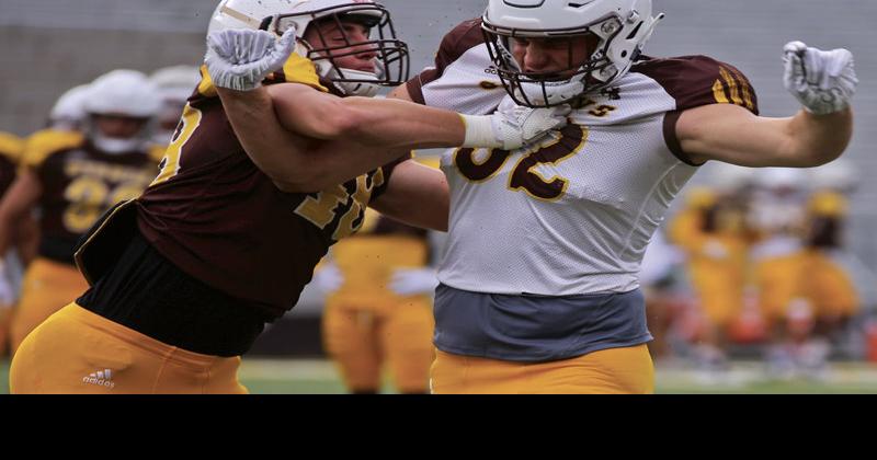 Freshman Chad Muma feeling comfortable at linebacker for Wyoming ...