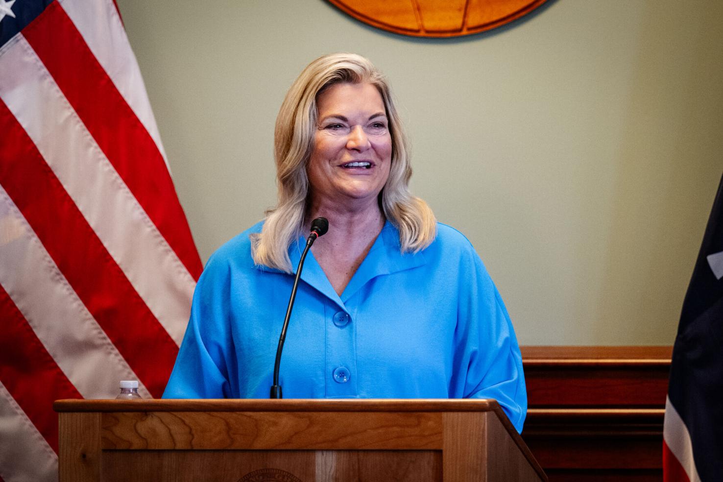 Wyoming Sen. Cynthia Lummis announces she will not seek reelection in ...