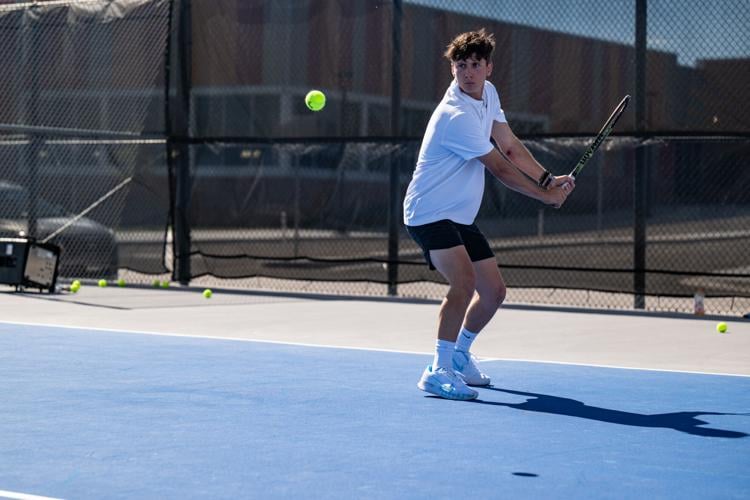 East junior Colin Crecelius eager to build off strong sophomore tennis ...