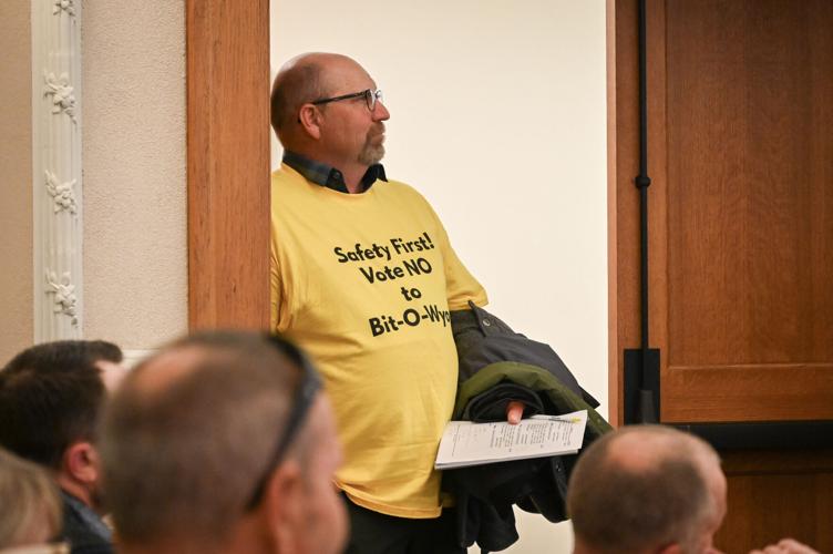 Bit-O-Wyo neighbors out in force to voice opposition to event venue ...
