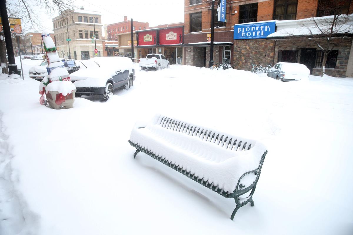 Cheyenne gets more than a foot of snow | Local News | wyomingnews.com