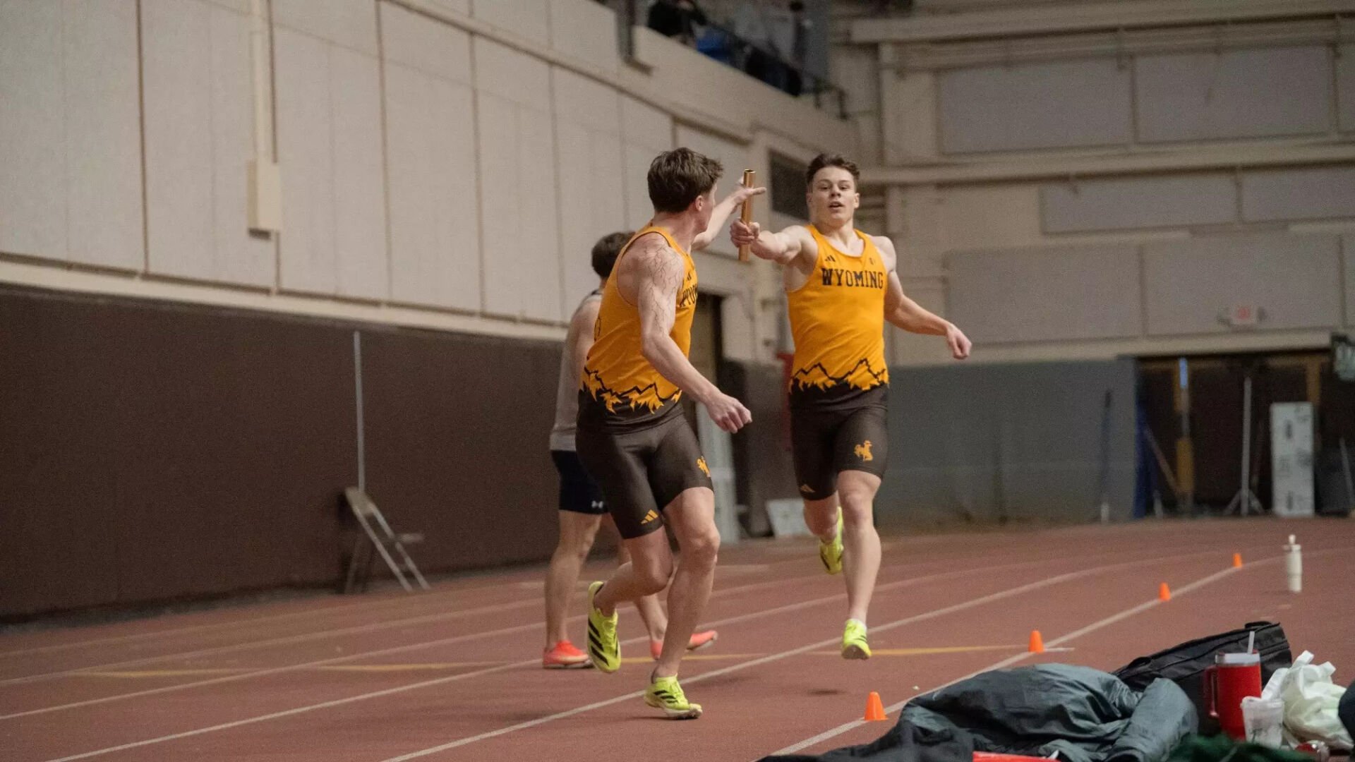 Wyoming's Aydelott sets 400-meter school record at Bobcat Challenge ...