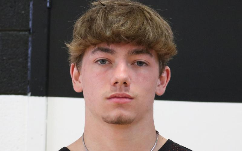 Broncs score 41 straight to best Moorcroft in regular season finale ...