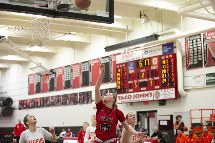 Cheyenne Central v Rock Springs girls basketball | Gallery ...