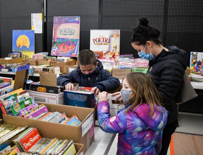 Delta Kappa Gamma holds a book sale | Gallery | wyomingnews.com