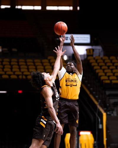 Leland Walker brings vital experience to Cowboys' backcourt ...